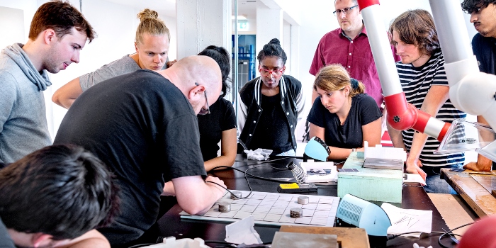 New lab completes teaching in solar cell systems - DTU