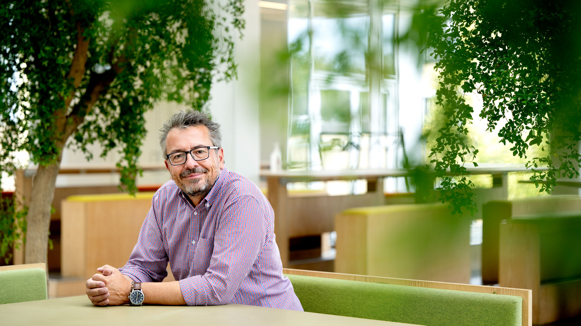 Are climate-friendly buildings the enemy of indoor environment?